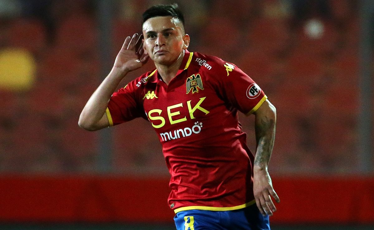 Ponce ovaciona el momento de Pablo Aránguiz en Unión Española