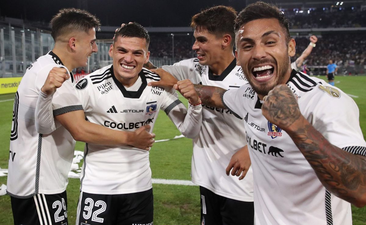 Colo Colo piensa en un rival para celebrar el Centenario