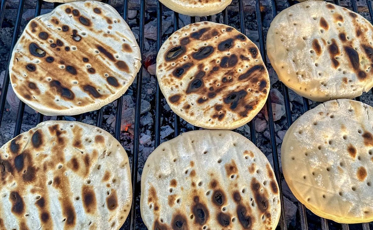 Receta de churrascas: Talca celebró Día Nacional del pan fácil de hacer