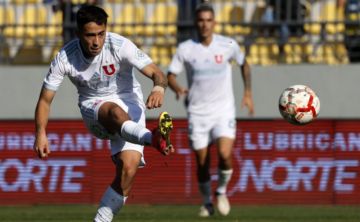 Lucas Assadi lidera la formación de la U para la Copa Chile - RedGol