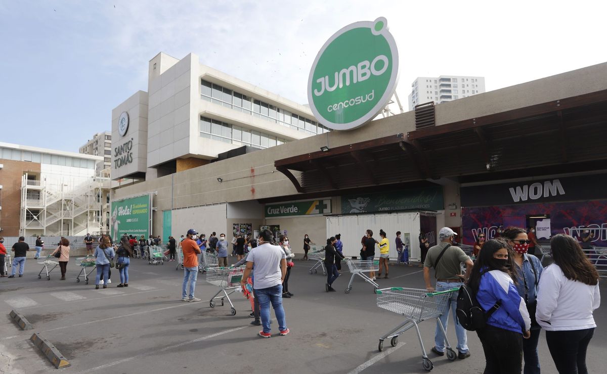 ¿A qué hora cierran Jumbo, Líder y Santa Isabel hoy viernes?