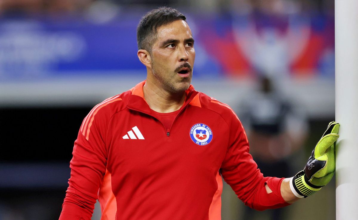 Claudio Bravo genera aprobación en su inevitable arribo a la MLS