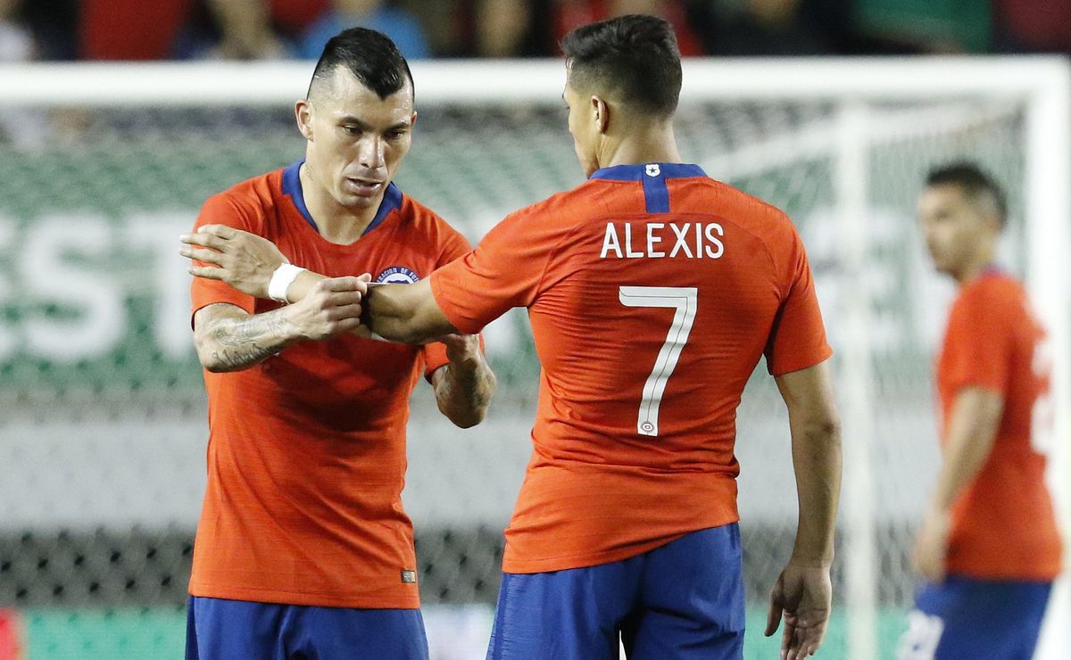 Amplio consenso en la Roja: la jineta de capitán no importa