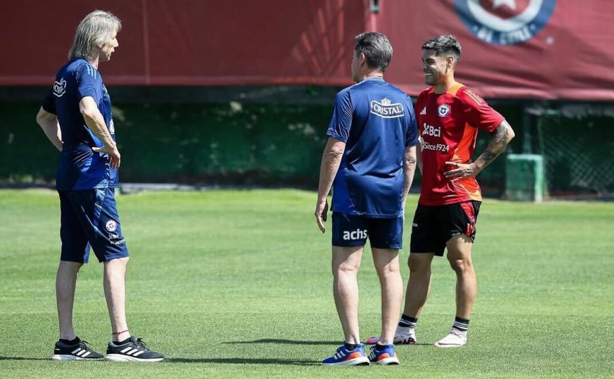 Felipe Mora entrena con Gareca en la selección chilena - RedGol