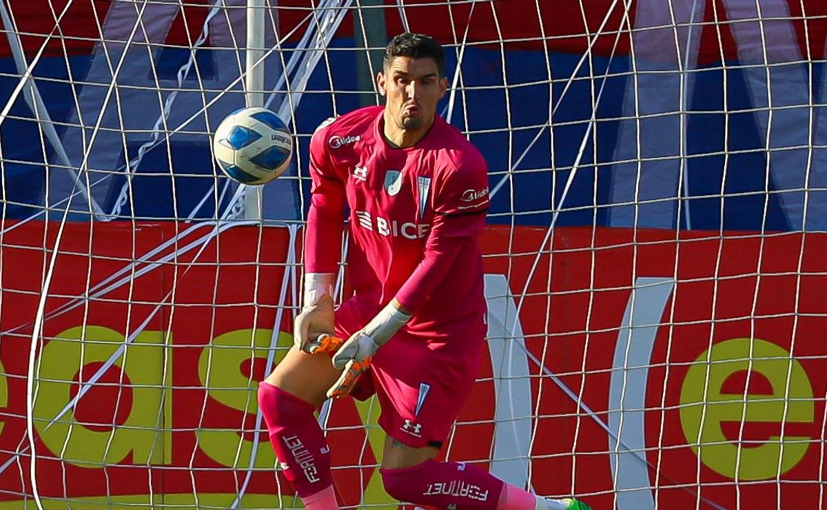 Periodista español avisa sobre difícil futuro de Dituro en Colo Colo