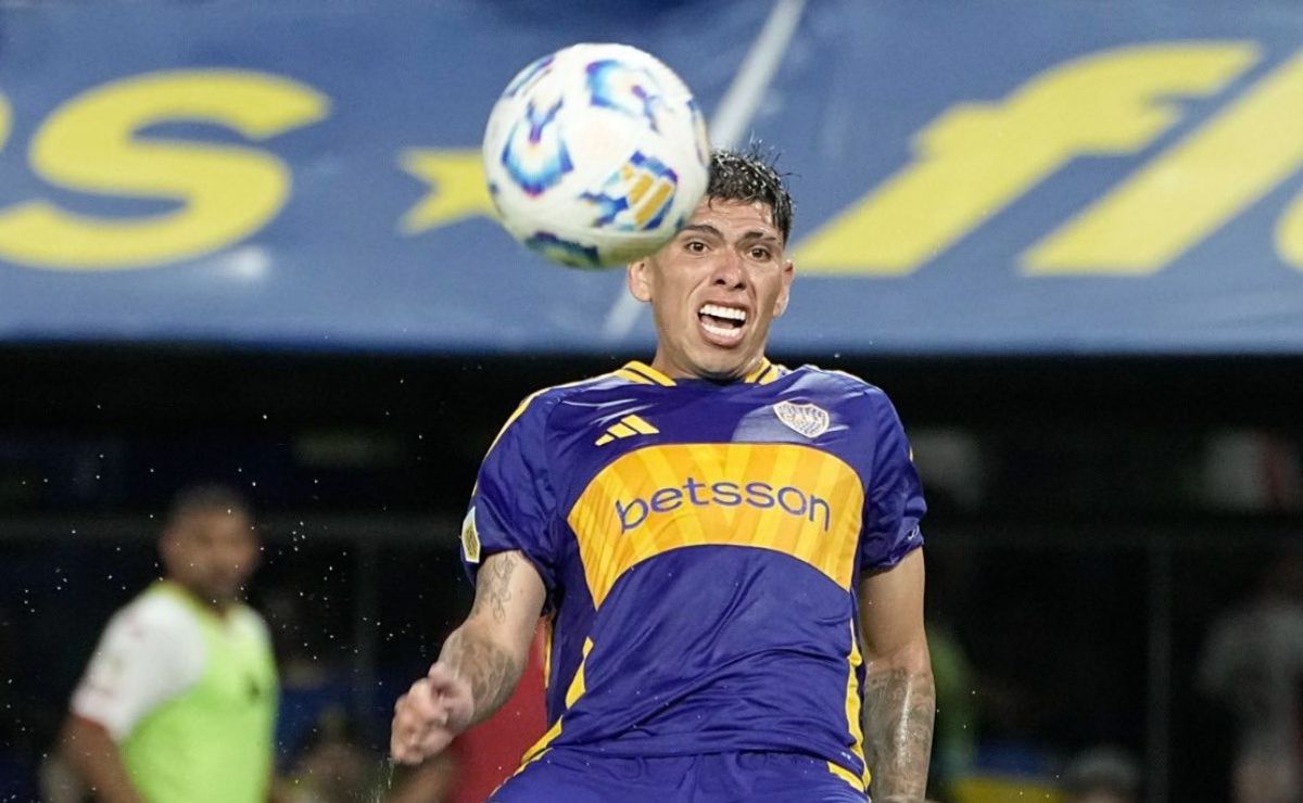 Palacios fue el mejor de Boca sin estar en la cancha, "se notó su ausencia"