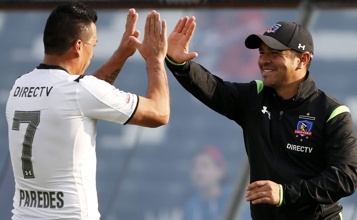 Héctor 'Tito' Tapia supera a Esteban Paredes y vuelve a Colo Colo