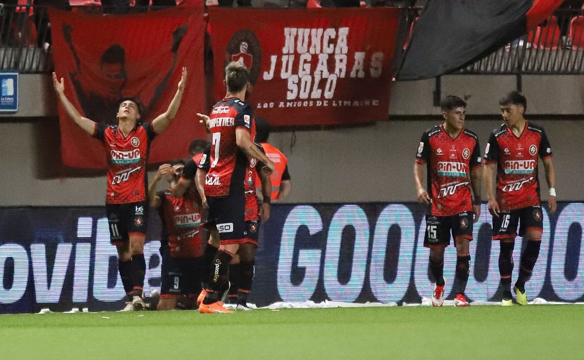 Liga de Primera: Limache debuta con infartante empate ante Everton