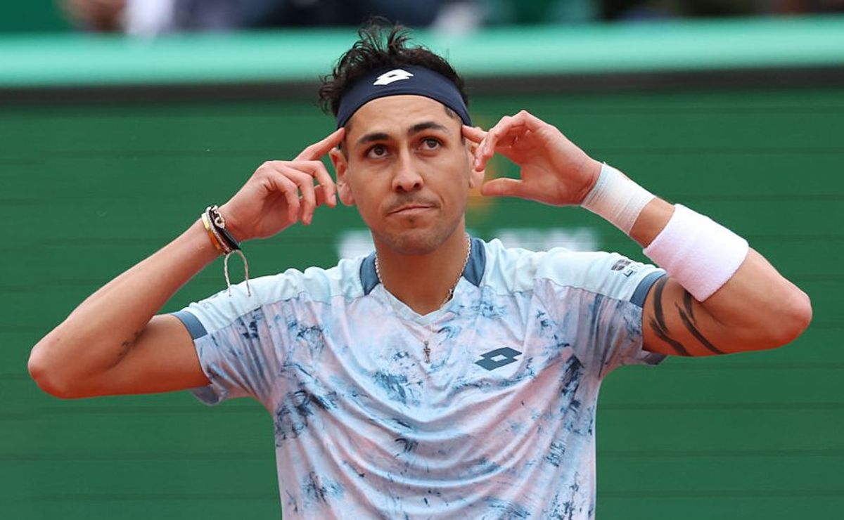 Alejandro Tabilo enciende todo y habla de Roland Garros 2025