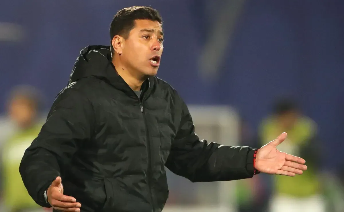 Nico Córdova apaga con bencina polémica por métricas de la Roja: “Agradezcan que…”