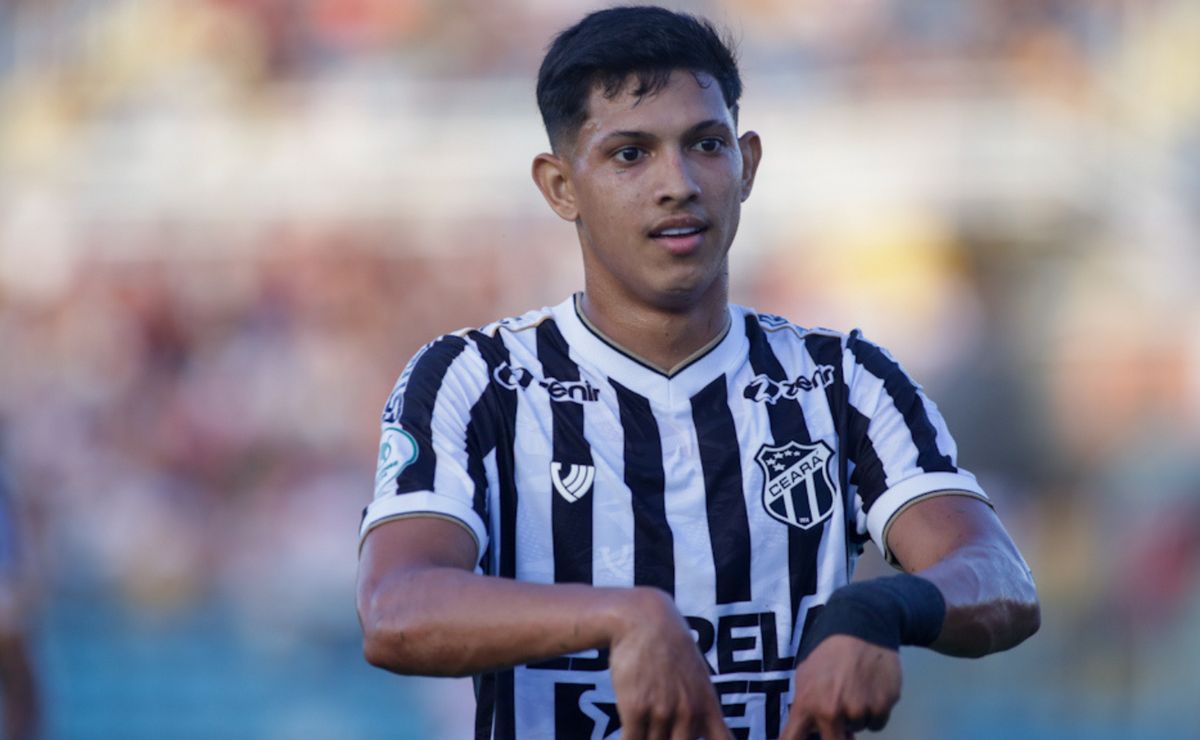 Athletico entra na disputa com o Corinthians por Erick Pulga