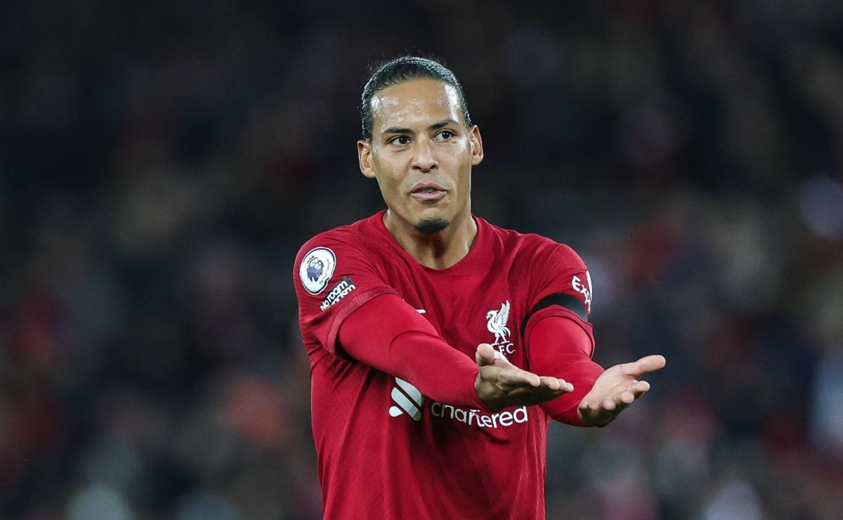 Liverpool's Van Dijk out for 'weeks' with hamstring injury