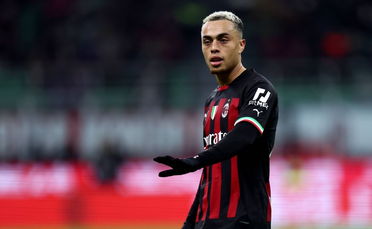 Zlatan and Dest omitted from Milan Champions League squad