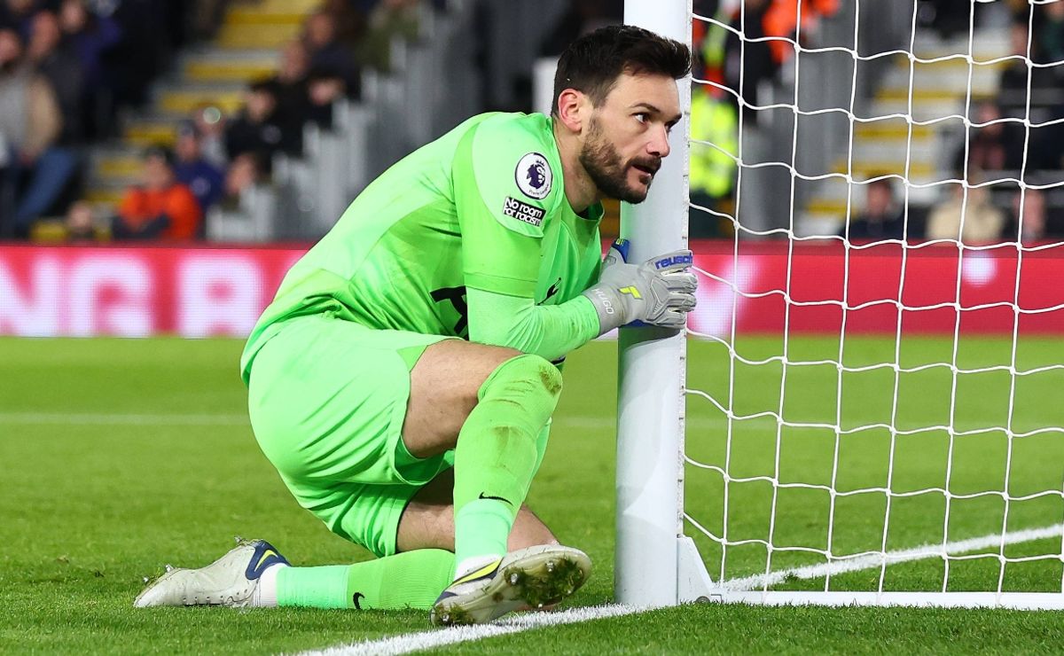 Hugo Lloris set to miss at least 6 weeks with knee injury