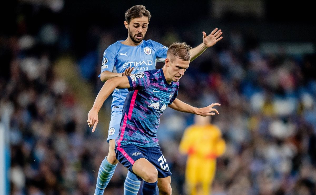 Barca has special clauses in place for two top players, says report