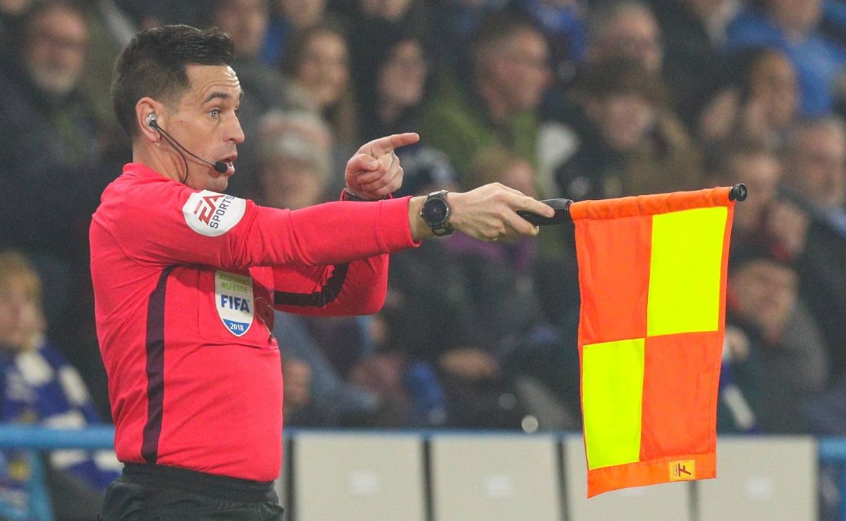 FIFA testing controversial new offside rule, says report