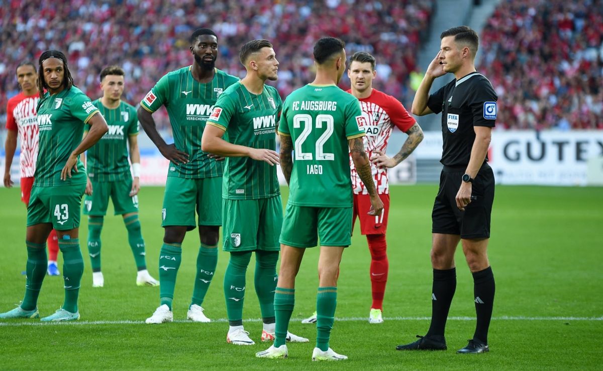Bundesliga plans to launch VAR app for fans to follow along