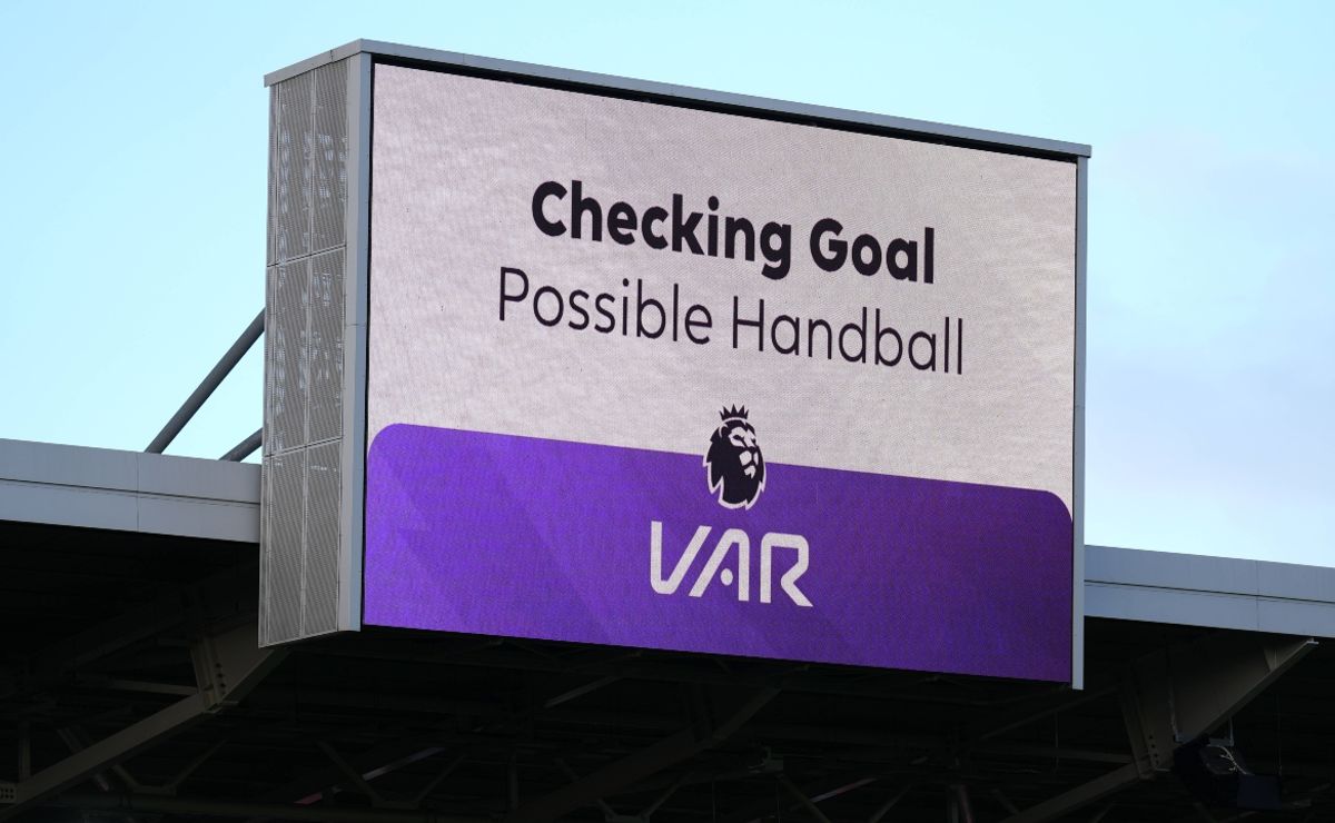 Handball rule needs to be simplified by soccer rules committee