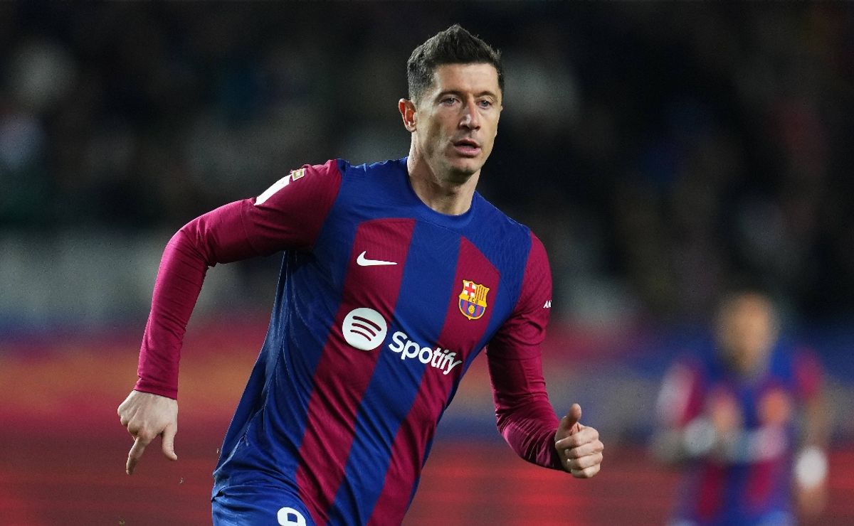 Lewandowski outlines retirement plans amid goal drought - World Soccer Talk