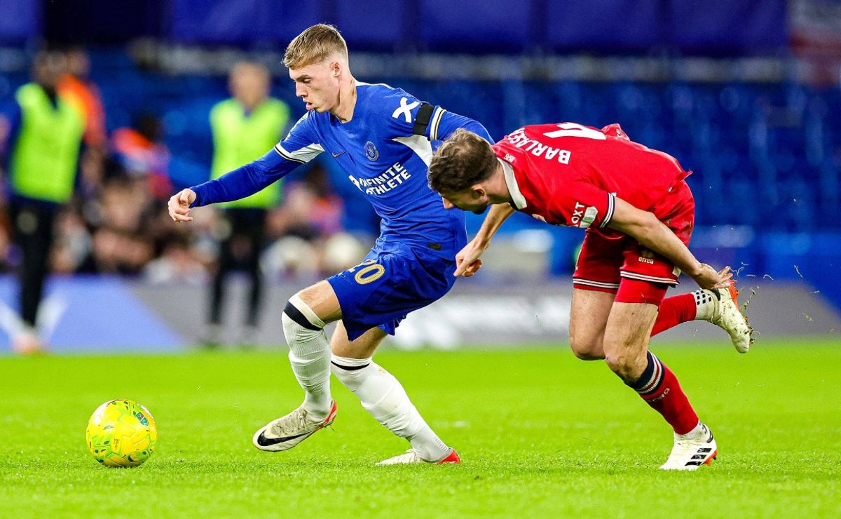Chelsea advances to League Cup Final with Boro demolition