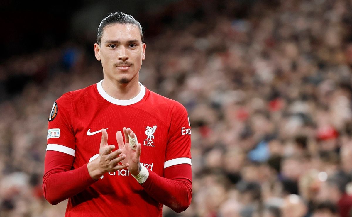 Second try? Lewandowski's replacement says 'yes' to Barcelona