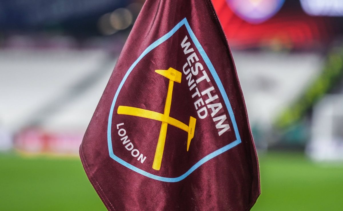 West Ham's bus hits the USA streets, but is it real?