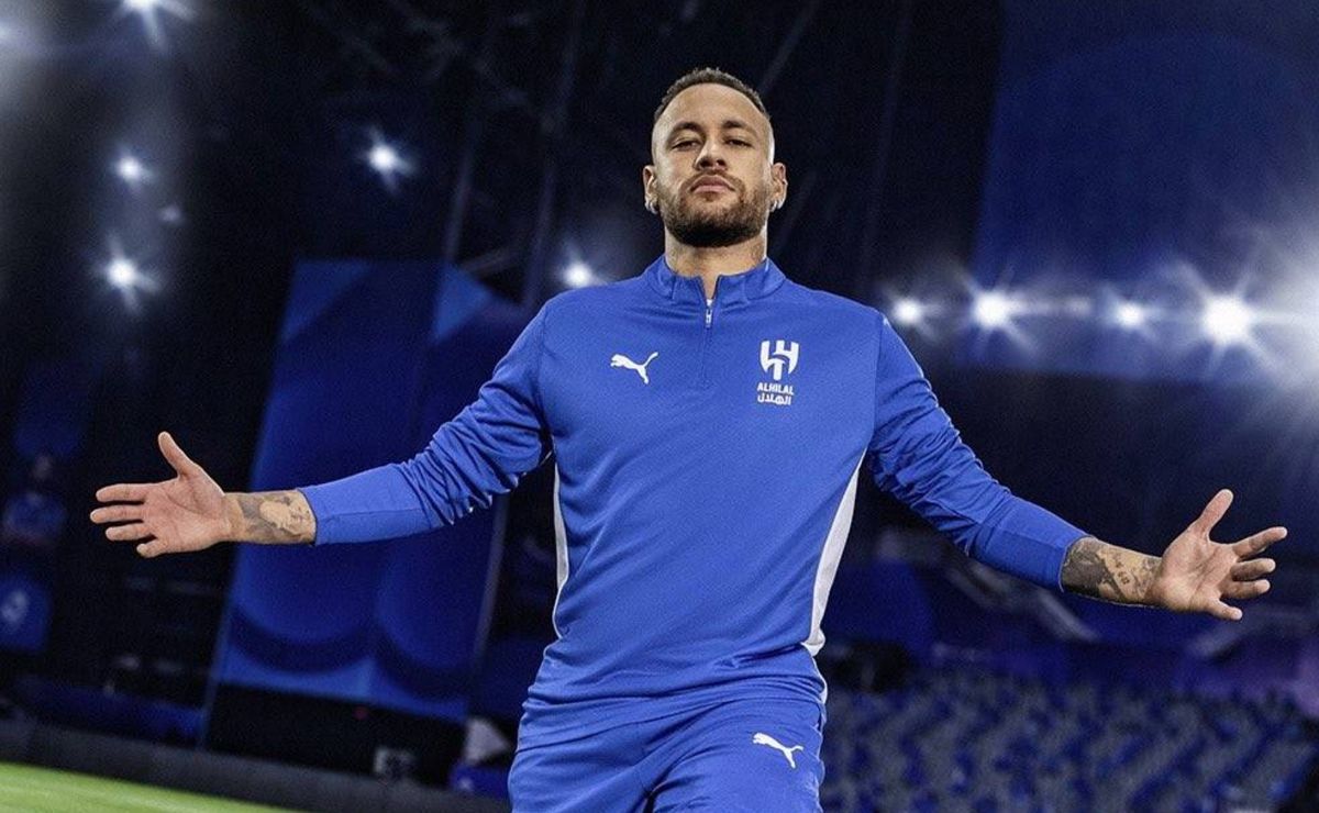 Neymar makes long-awaited return in a fiery encounter
