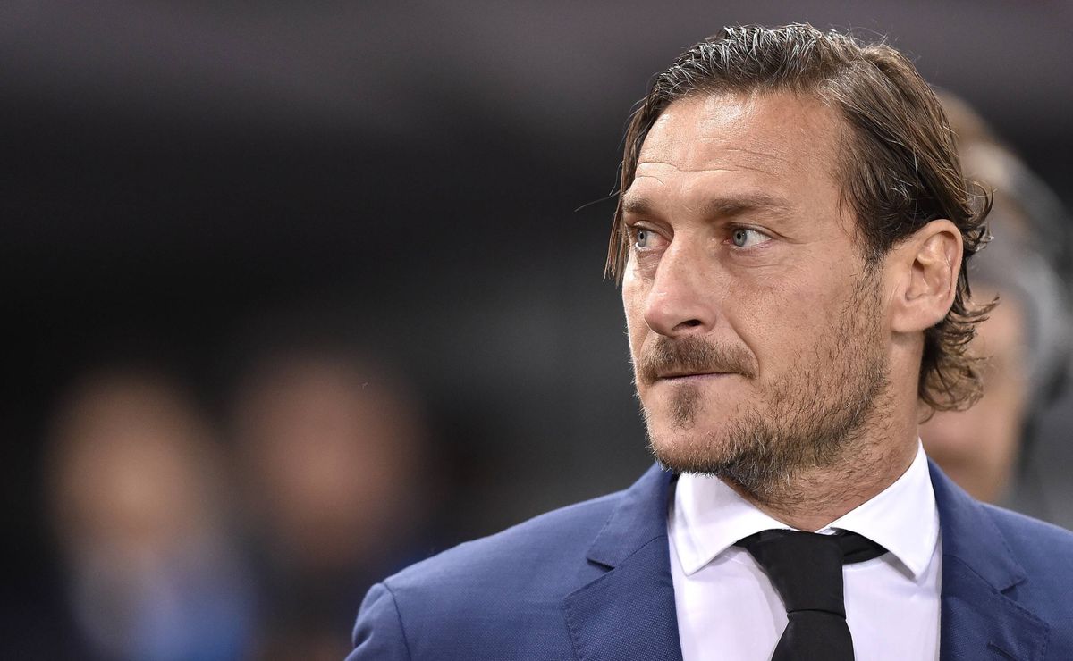 Roma legend Totti, 48, hints at possible return to the pitch