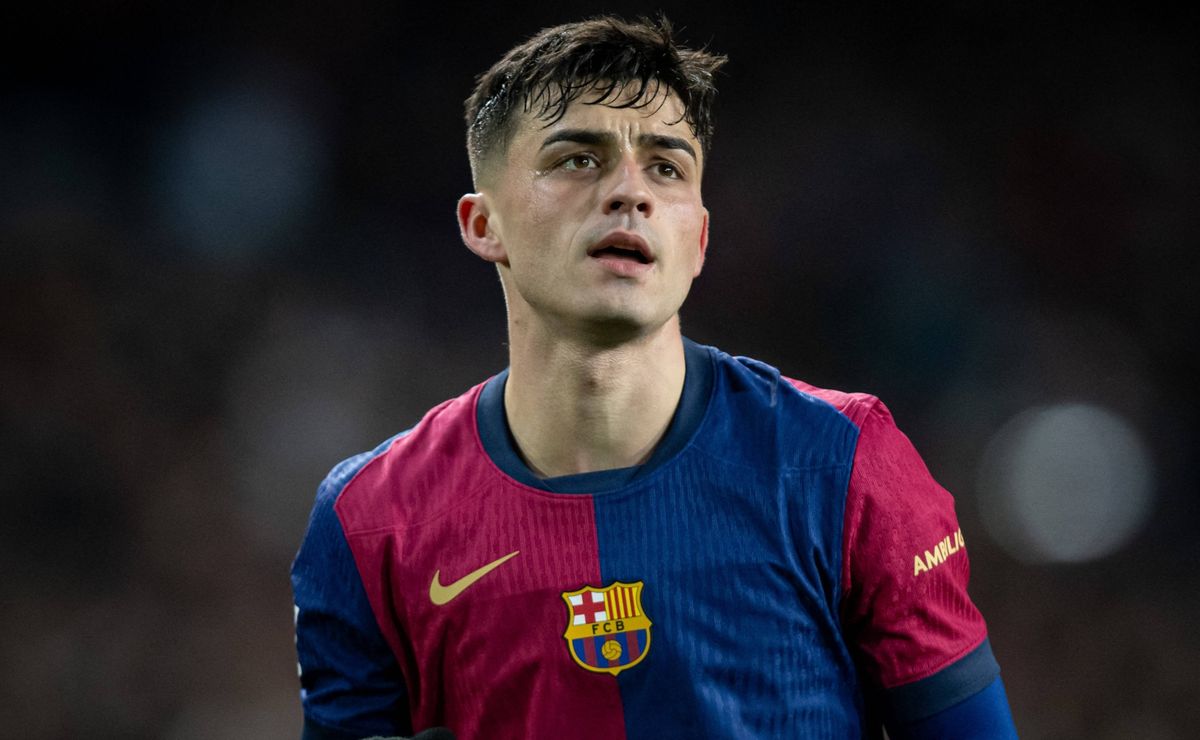 Barcelona star Pedri delivers powerful message to team and fans amid ...