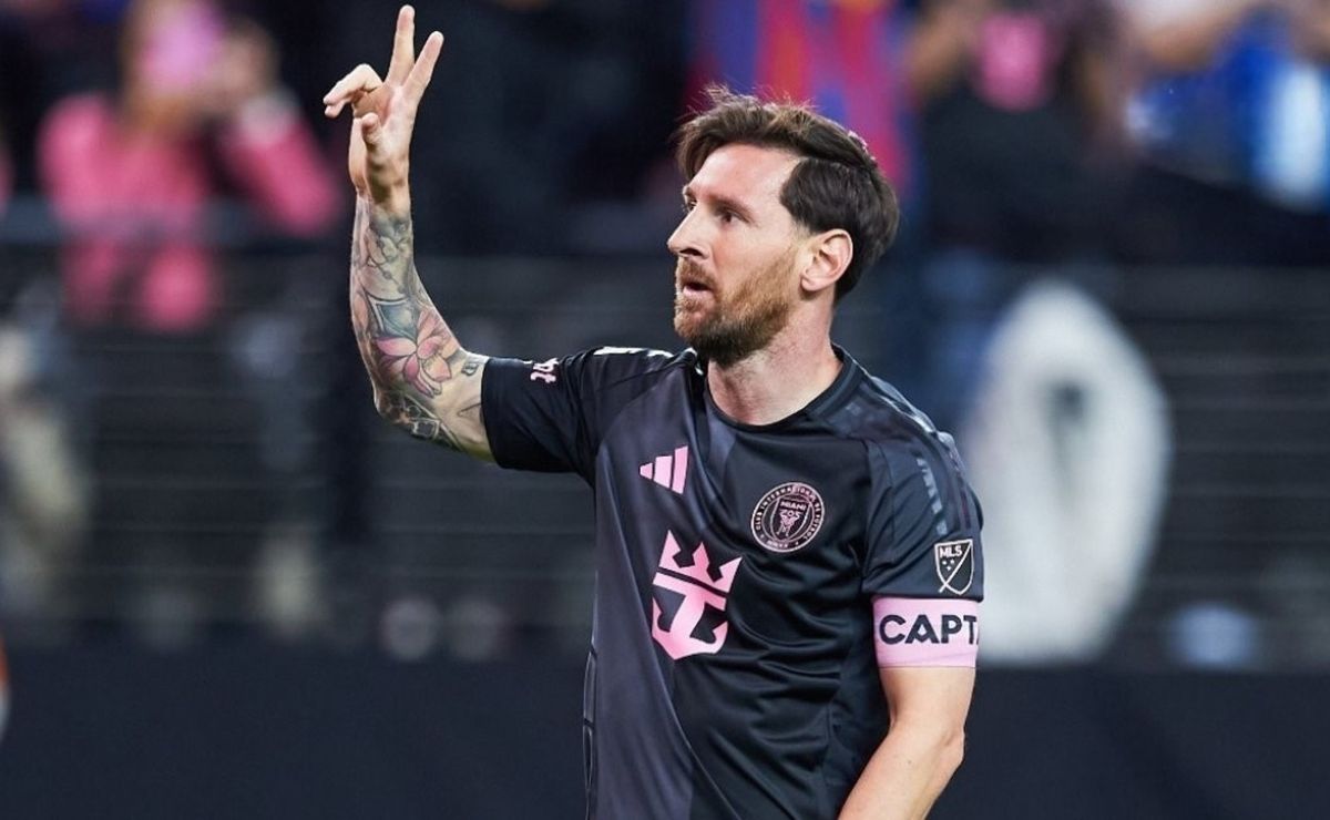 Messi’s bold gesture to América fans in Mexico and their reaction ...