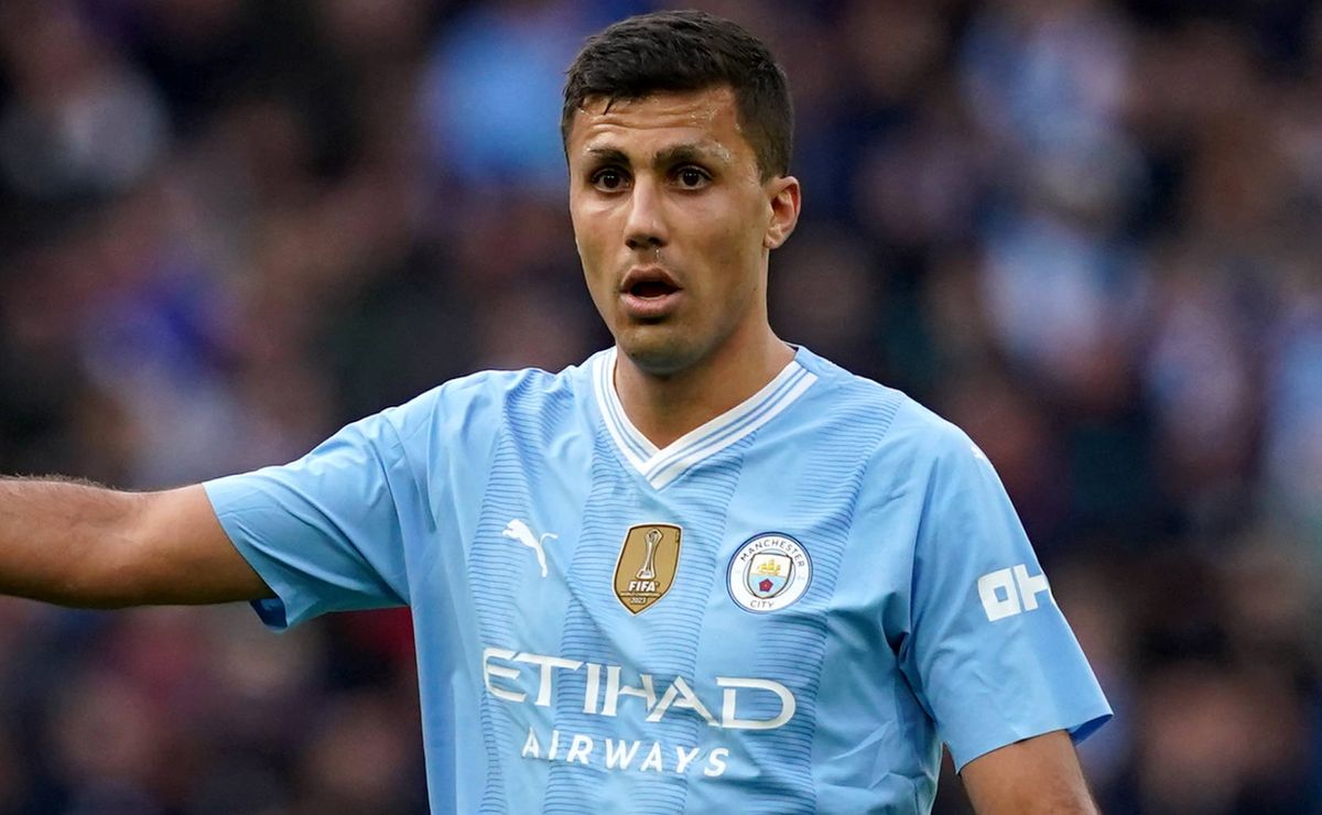 'It's like a mini Rodri': Pep Guardiola sends huge praise to Manchester ...