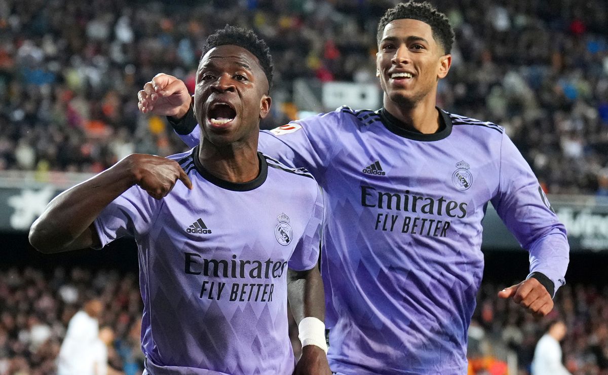 Real Madrid's concern: Is Vinicius leading Jude Bellingham down the ...