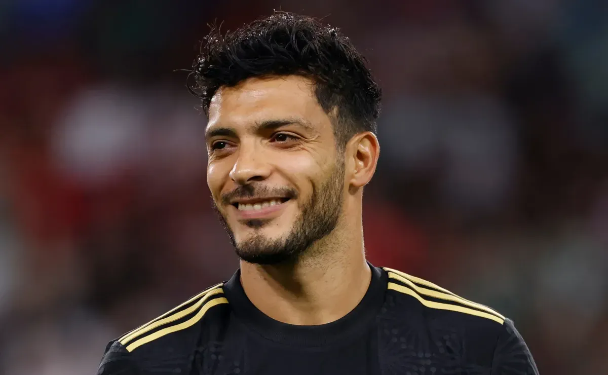 Is Raul Jimenez playing? Projected lineups for Mexico vs Colombia in ...