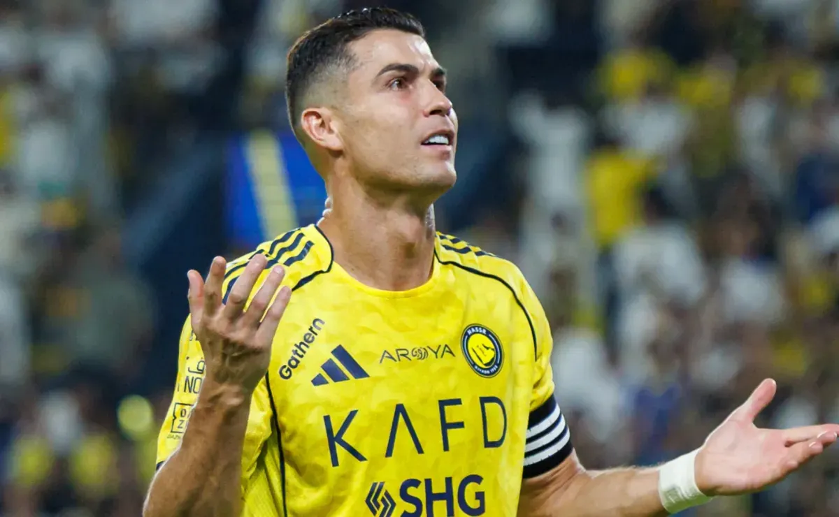 Video: Cristiano Ronaldo scores an impressive bicycle kick goal for Al Nassr vs. Al Khaleej club ...