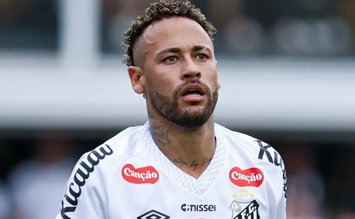 Report: Neymar set to face former Barcelona teammate in Serie A as ...