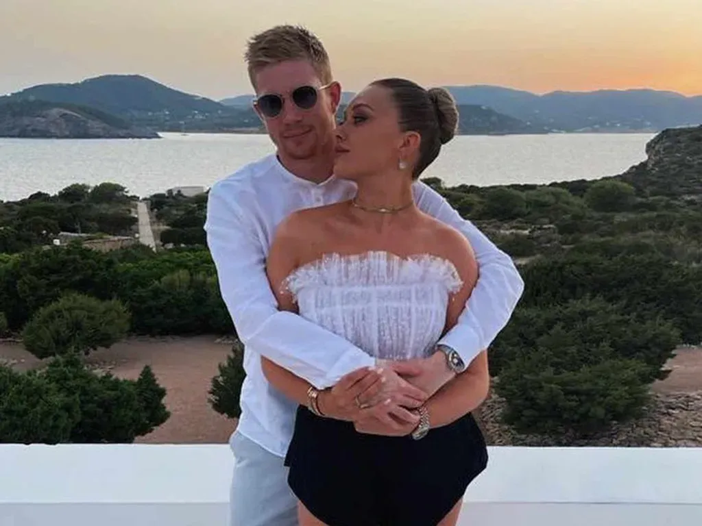 La esposa de Kevin De Bruyne podría sacarlo de Manchester City rumbo a ...
