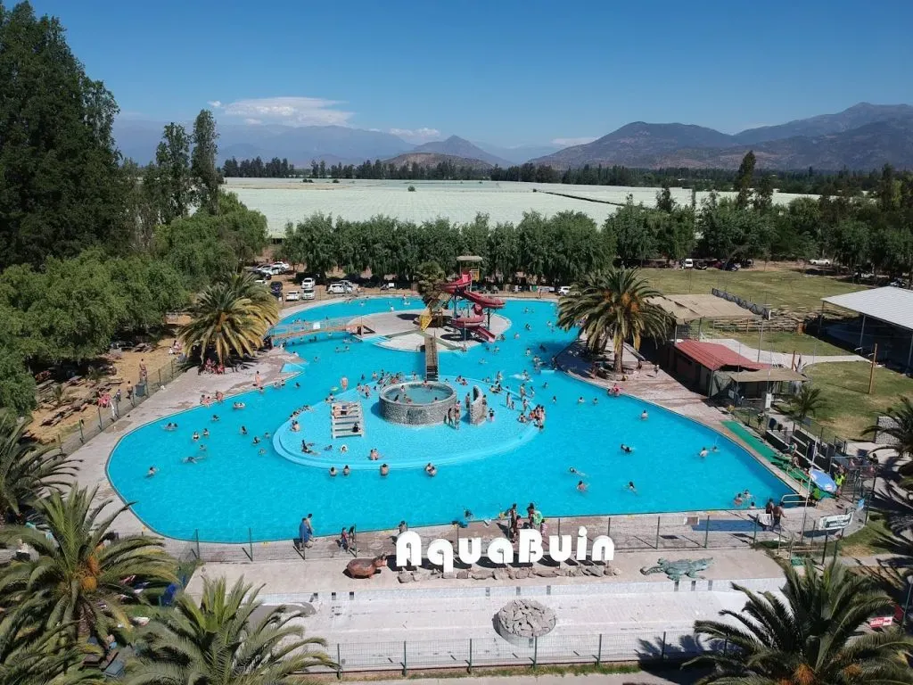 ¿Dónde hay piscinas en Santiago y cuánto cuestan?